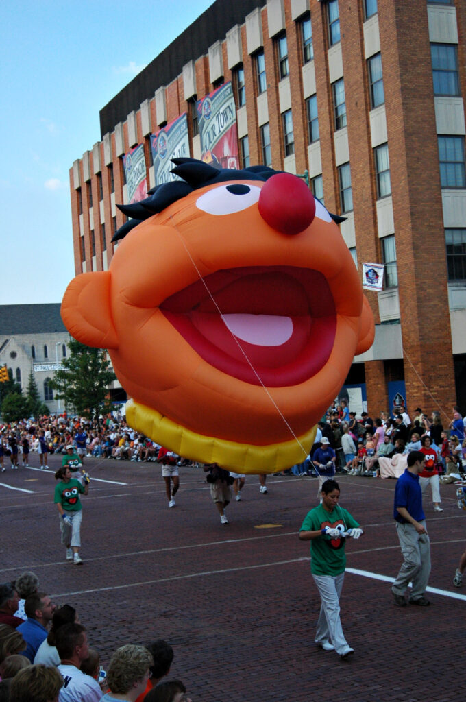Bert & Ernie Parade Balloon - Fabulous Inflatables, Sesame Street ...