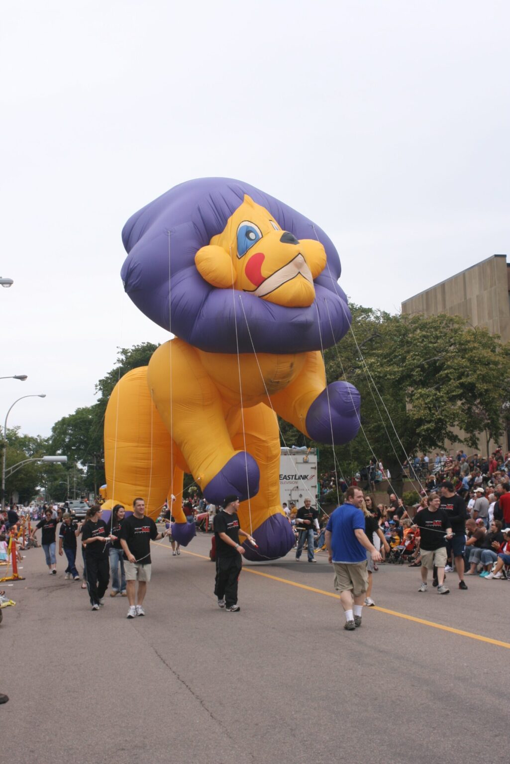Leo Lion Parade Balloon, 35' - Fabulous Inflatables, Helium Circus Animals
