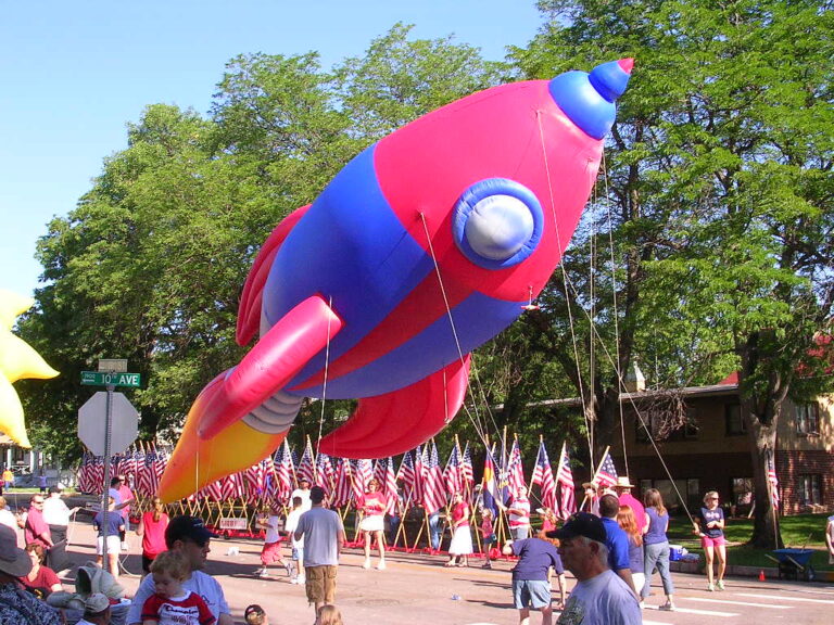 Rocket Ship Parade Balloon, 42' - Fabulous Inflatables, Space Travel