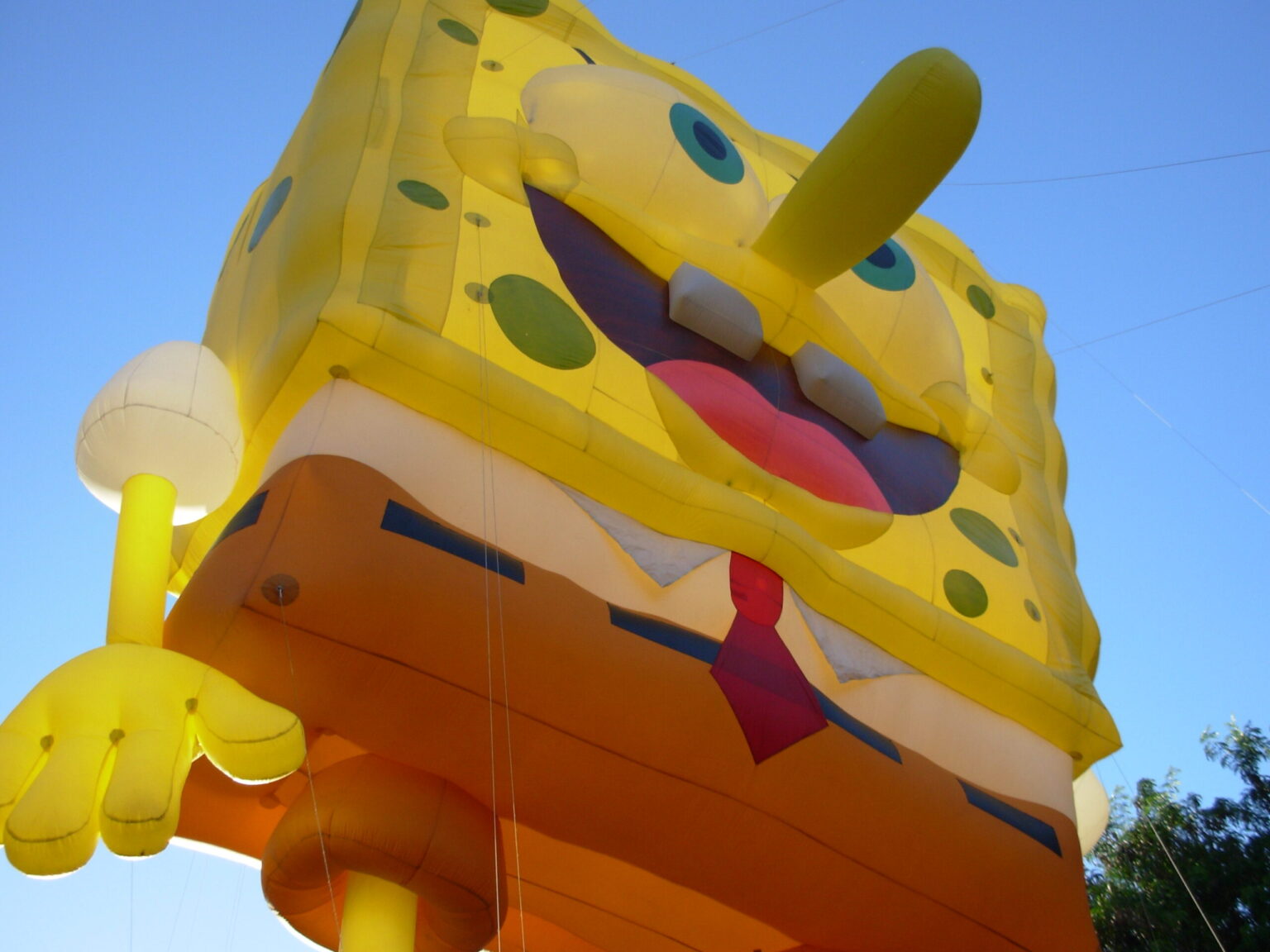 Sponge Bob Parade Balloon - Fabulous Inflatables, Spongebob Square Pants