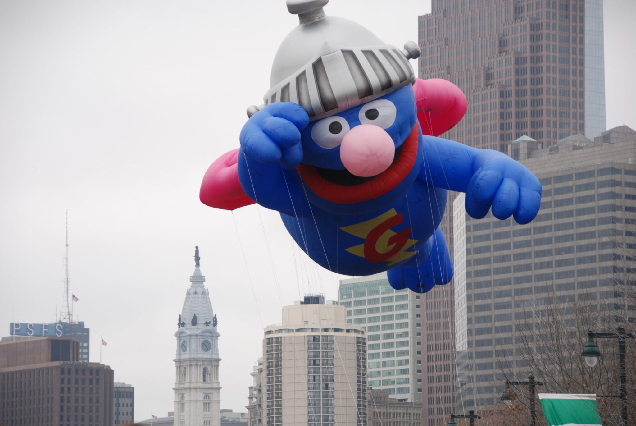 Super Grover Parade Balloon - Fabulous Inflatables, Sesame Street Parade
