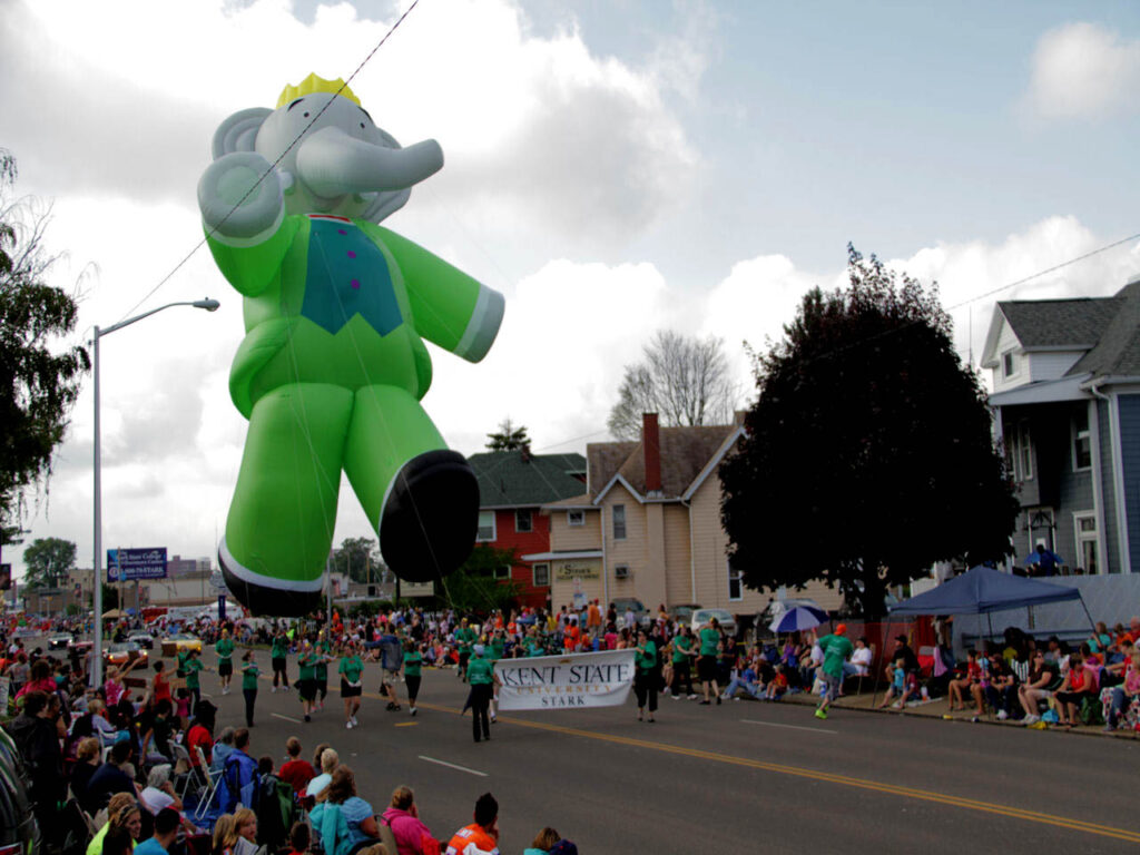 Babar the Elephant Parade Balloon, 45' - Fabulous Inflatables