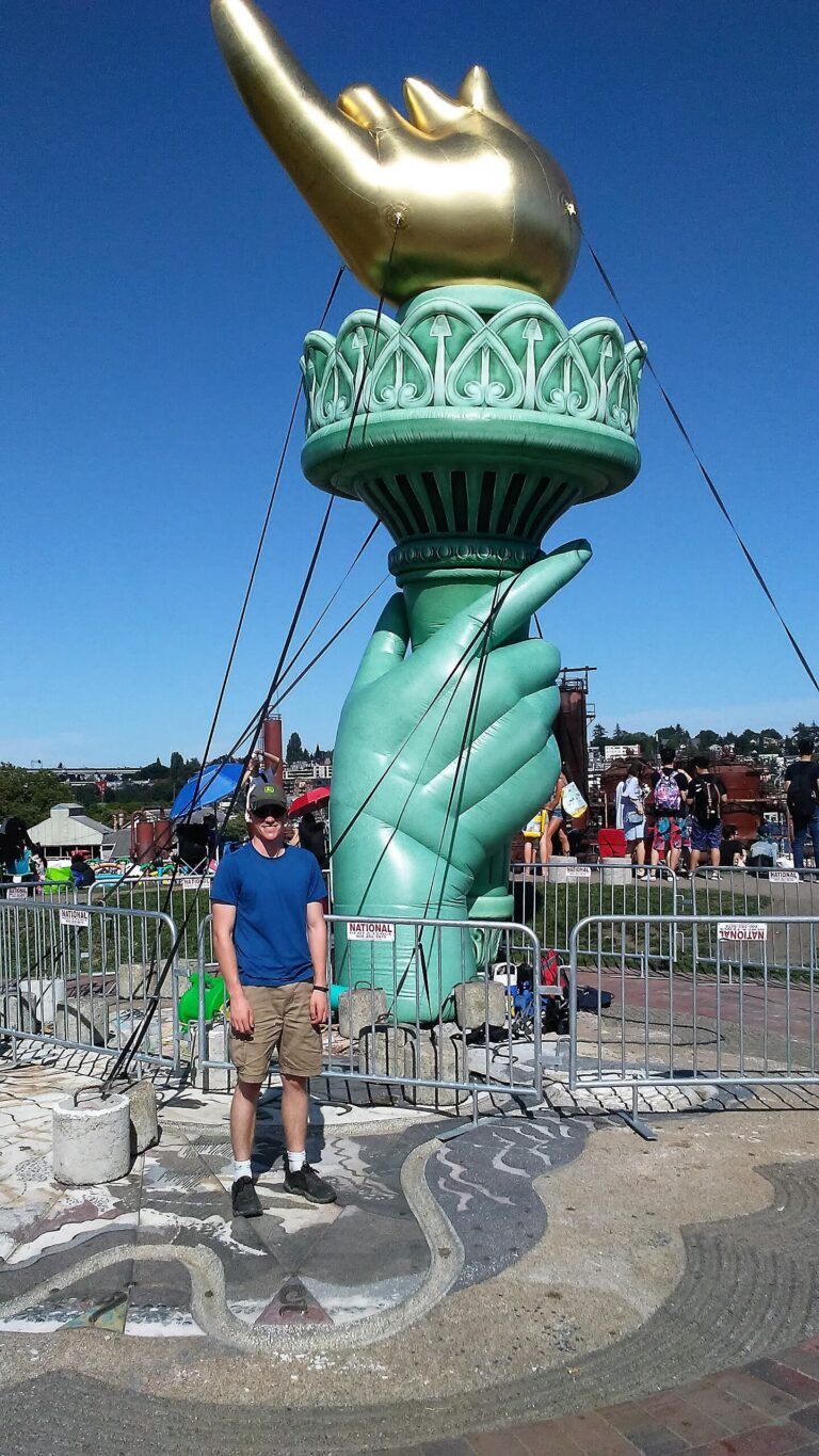 Liberty Torch Parade Balloon, 28' - Fabulous Inflatables