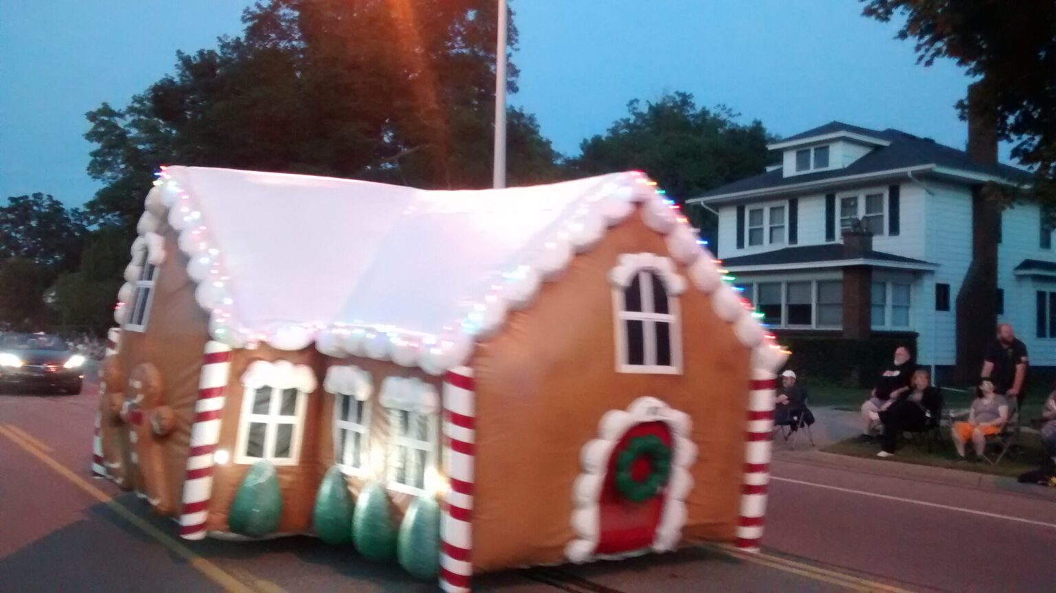 Gingerbread House Parade Float (Inflata-Float)